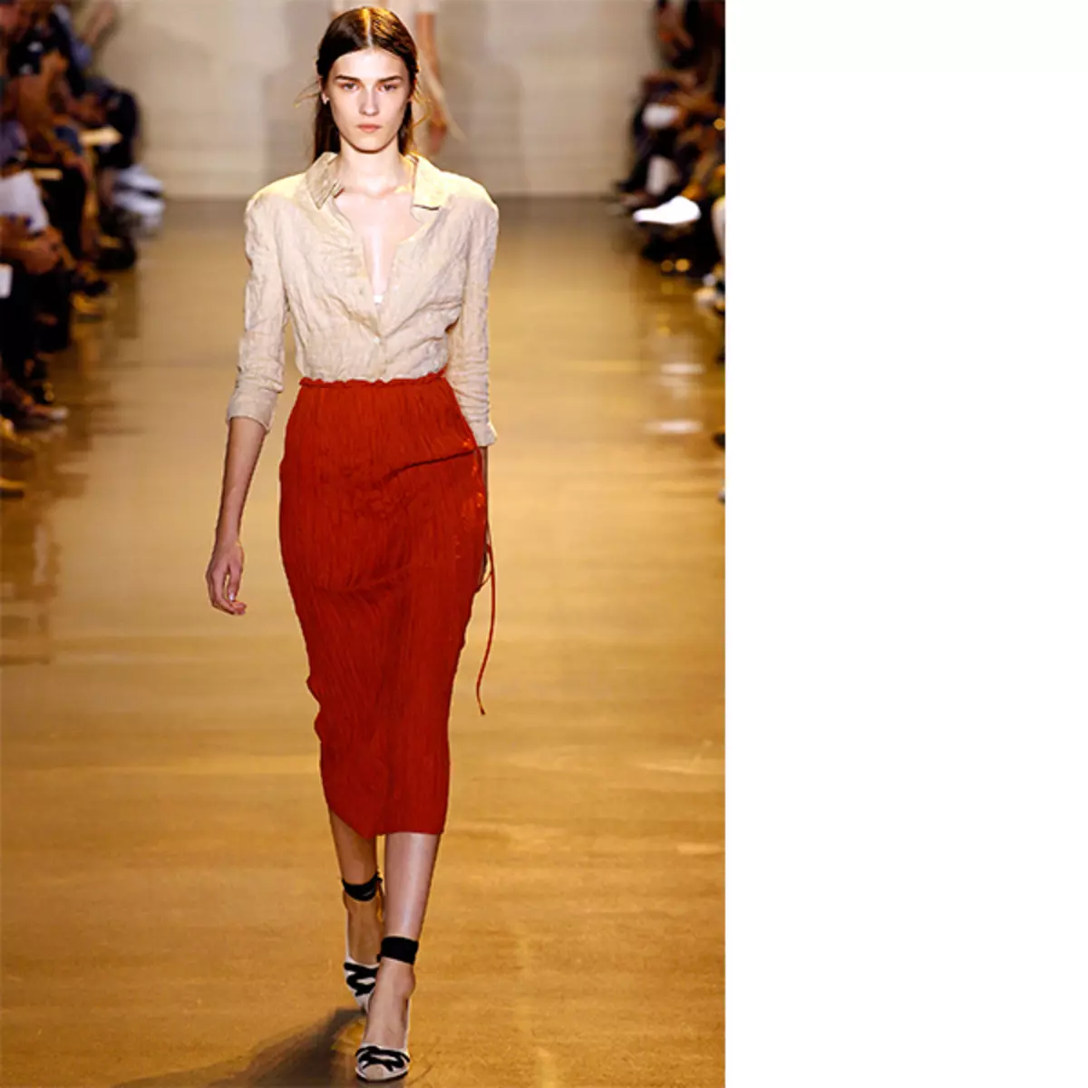 Altuzarra, ئۆتكەن يىلى ئەتىياز-يازلىق