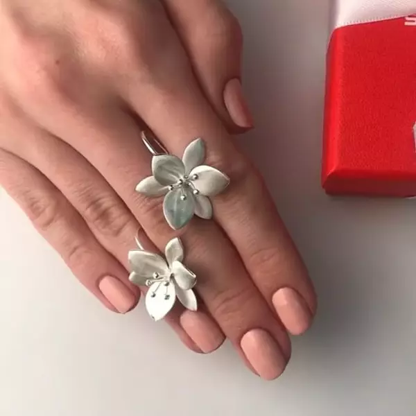 Ring uit Svallight Flowers