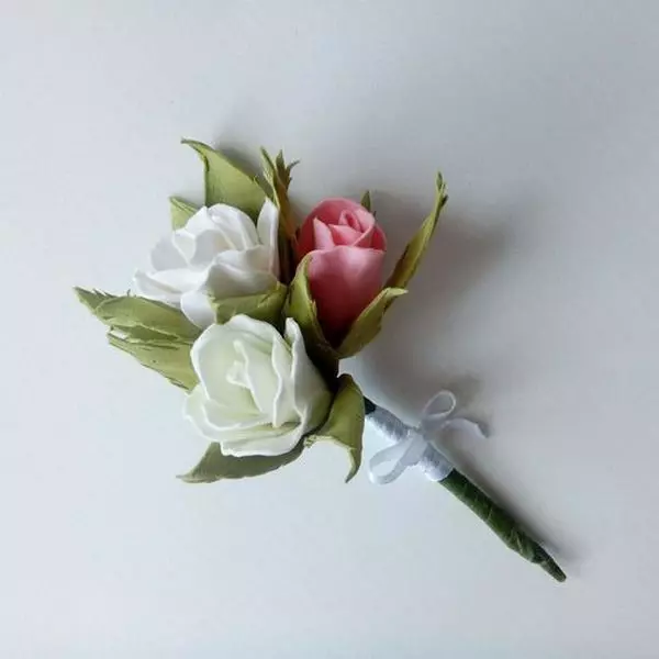 Boutonniere út thomas doch it sels