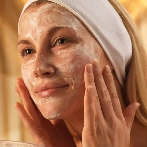 Semplice maschera per il viso