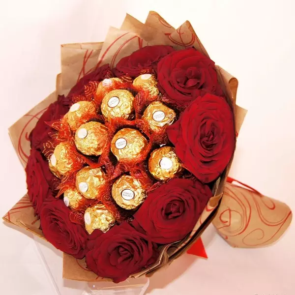 bouquet for 25 يىل