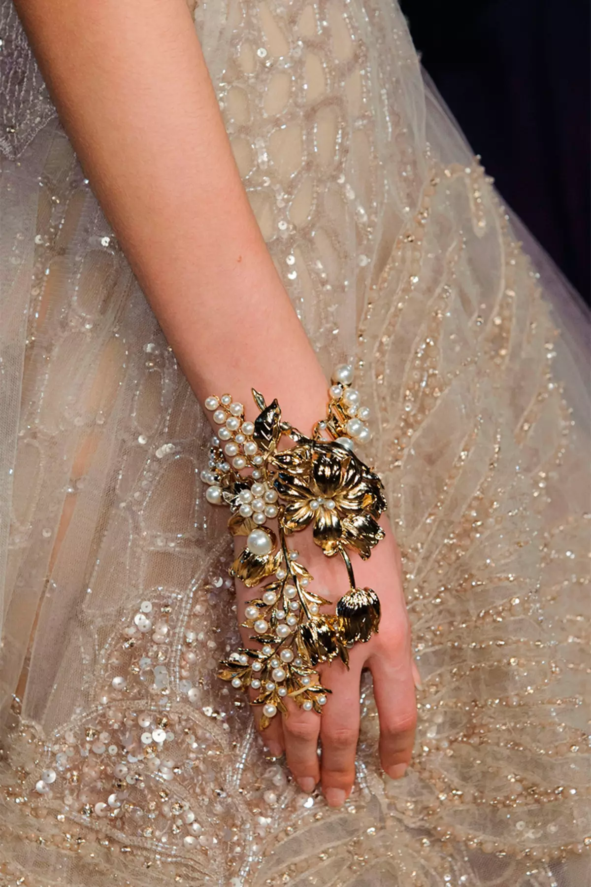 Gelang Floral Gelang Elie Saab, Spring-Summer 2015