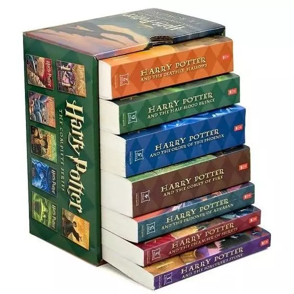 Atur buku ngeunaan Harry Potter