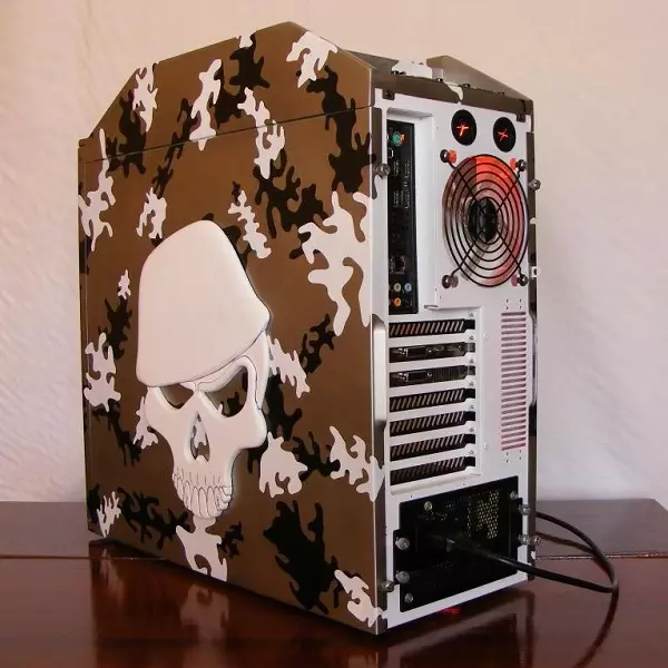 PC Case ကိုအလှဆင်နည်း