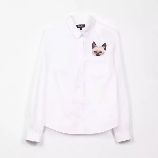 Baju dengan kucing kucing poket